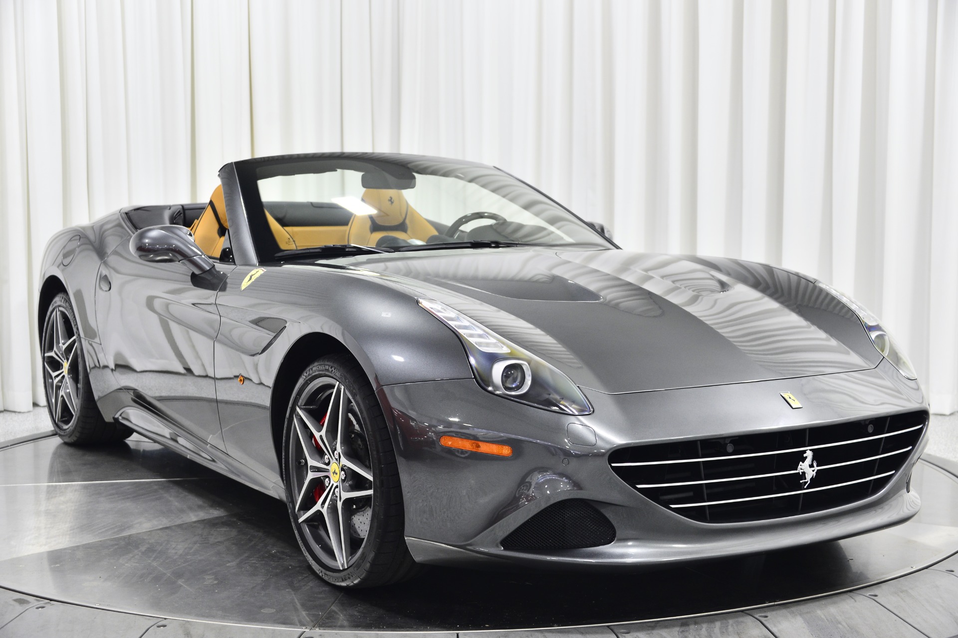 Ferrari California Grey