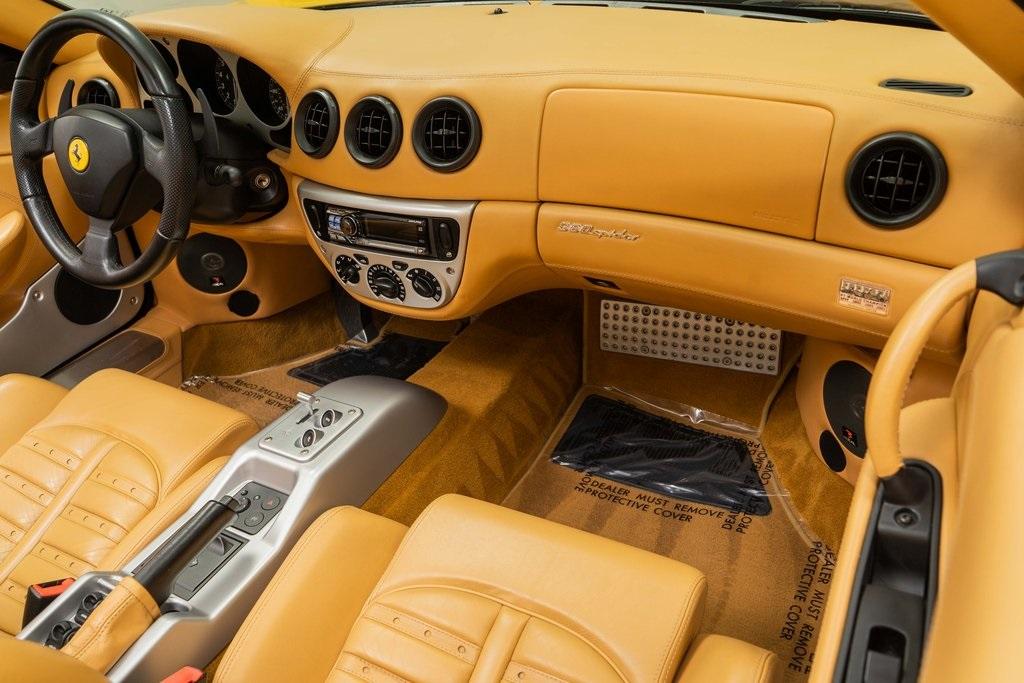 Ferrari 360 Interior