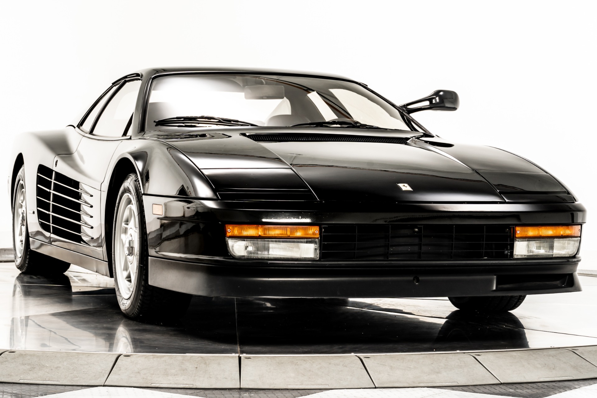 Ferrari Testarossa Matte Black