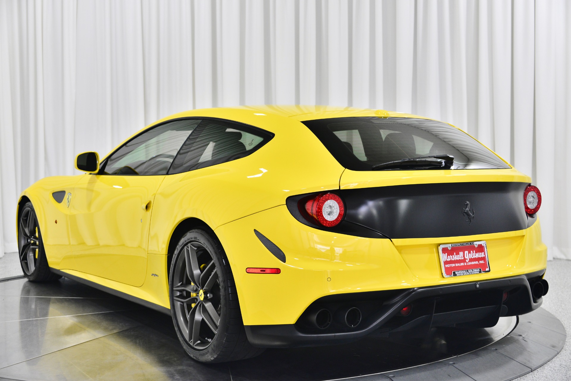 Ferrari Ff Yellow