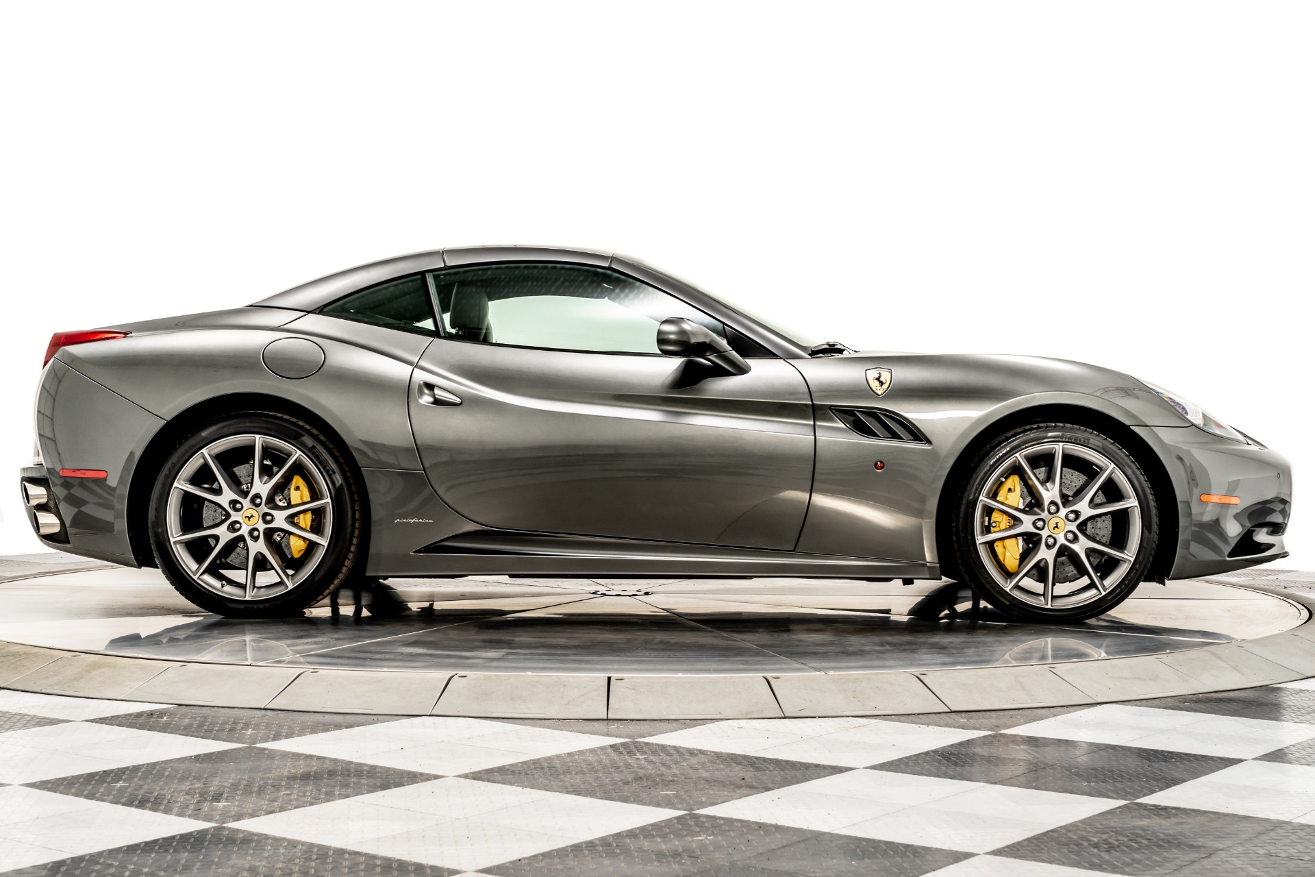 Ferrari California Grey