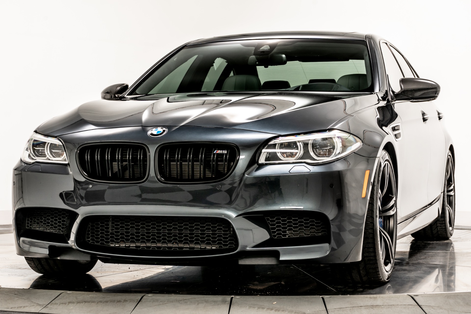 2015 Bmw M5 Black