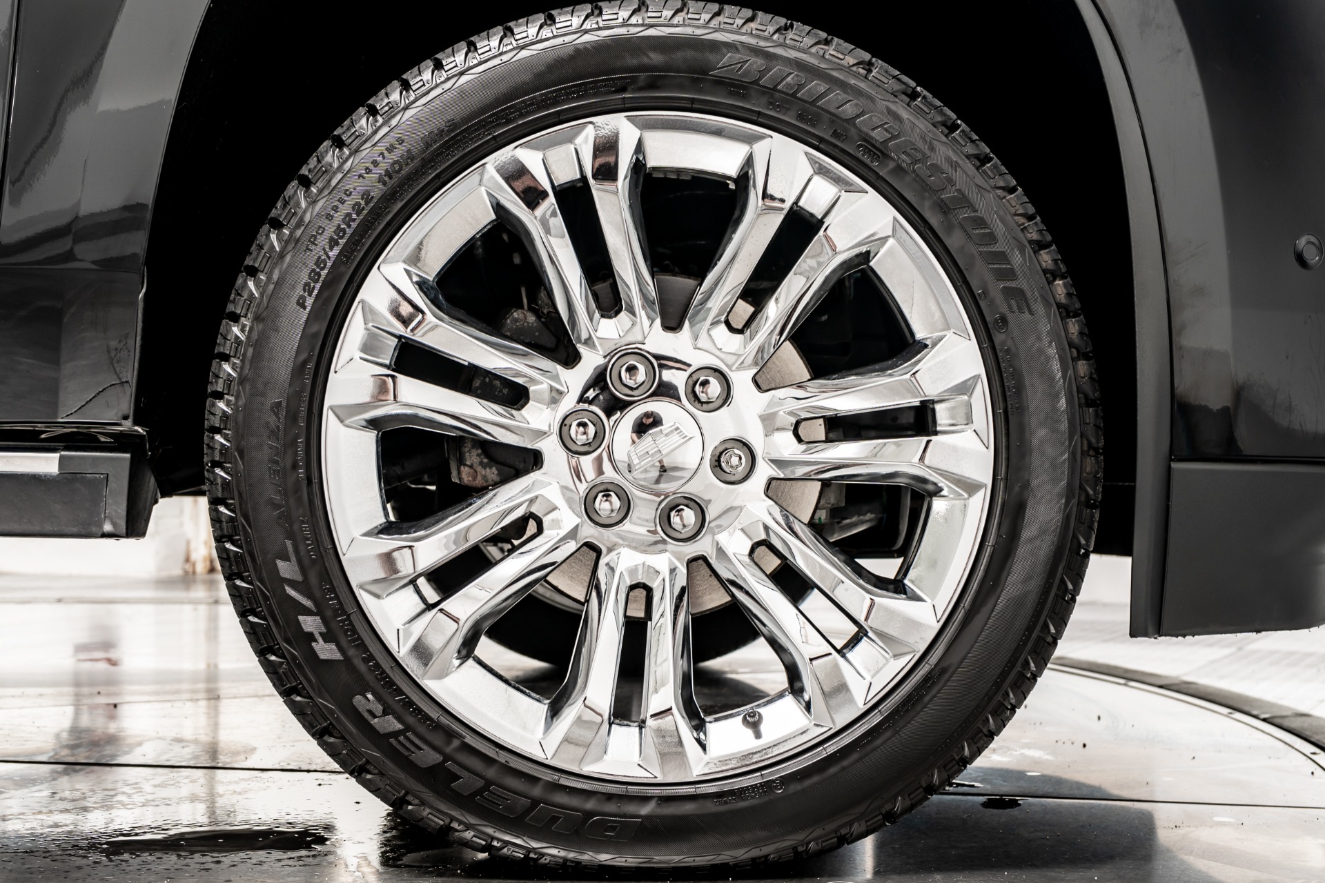 Silver Birch Black Wheels 4x4