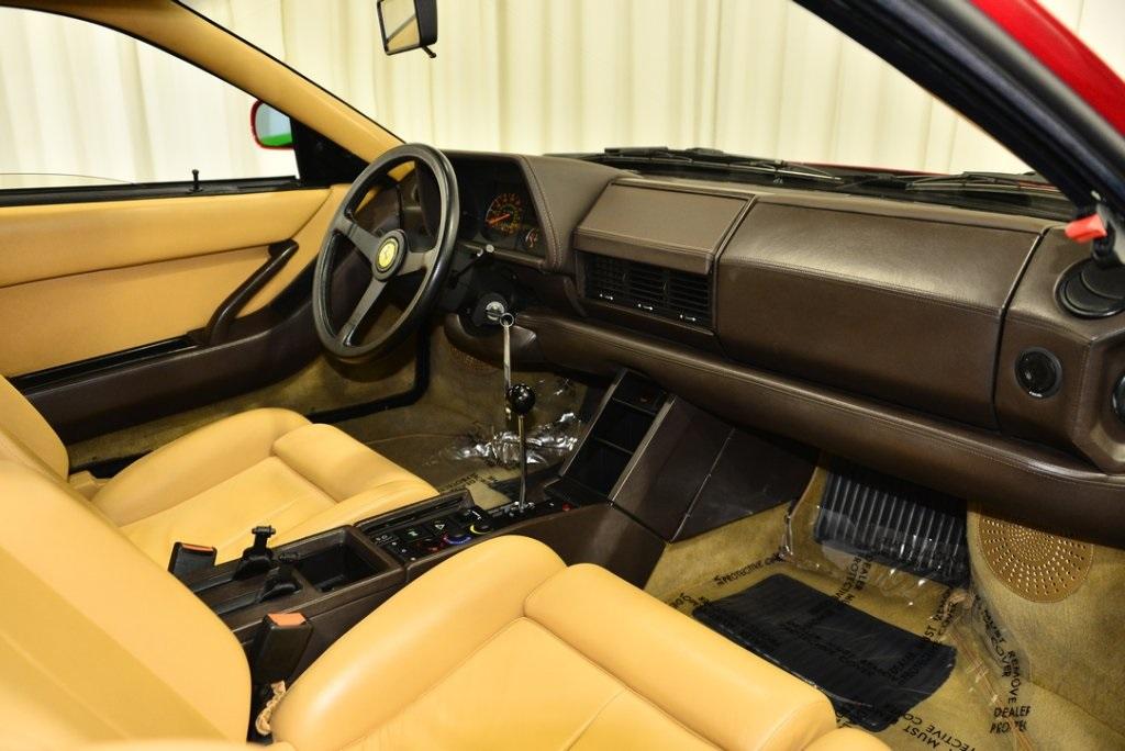 Ferrari Testarossa Interior