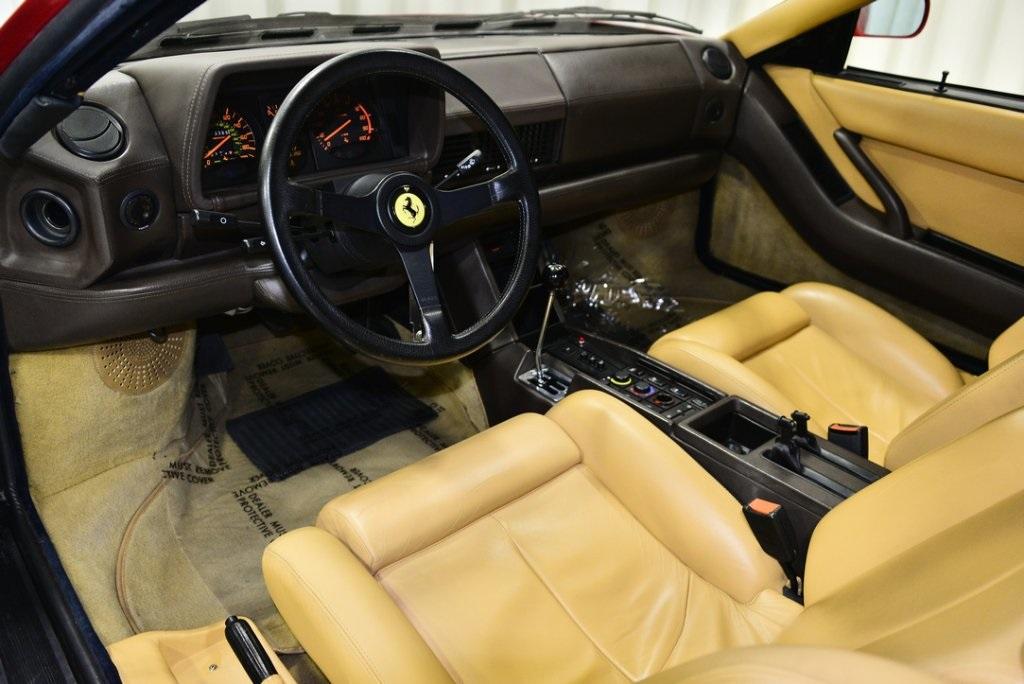1990 Ferrari Testarossa Interior
