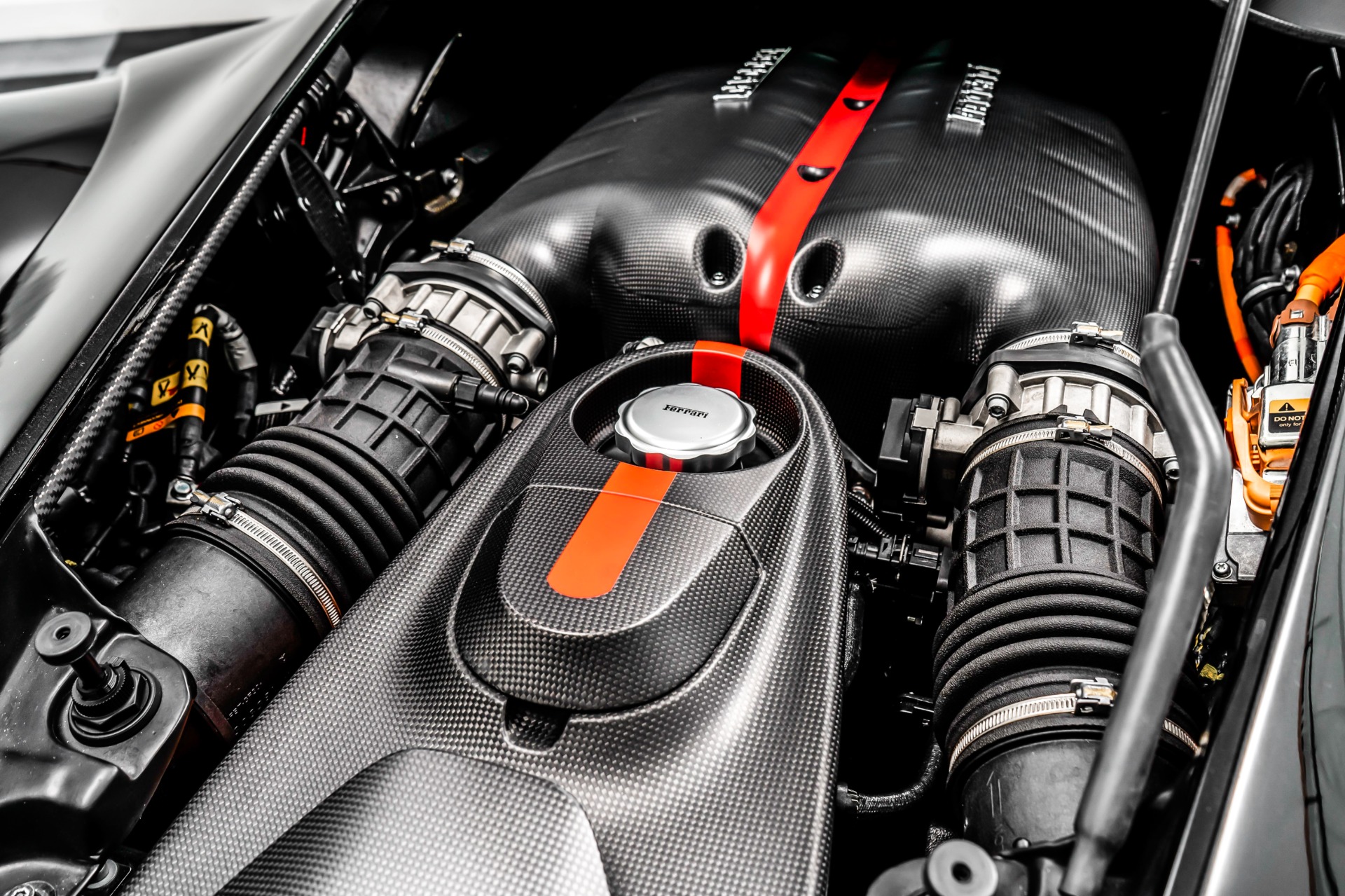 Ferrari Laferrari Engine