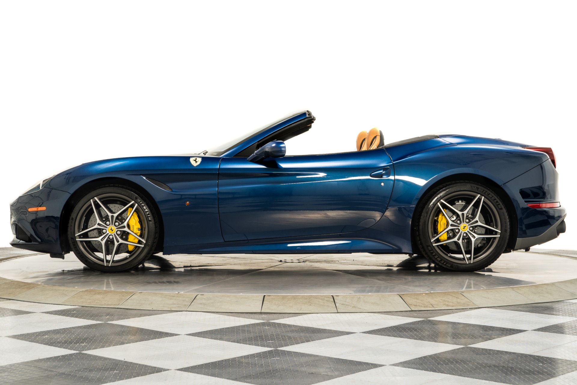 Ferrari California T Blue