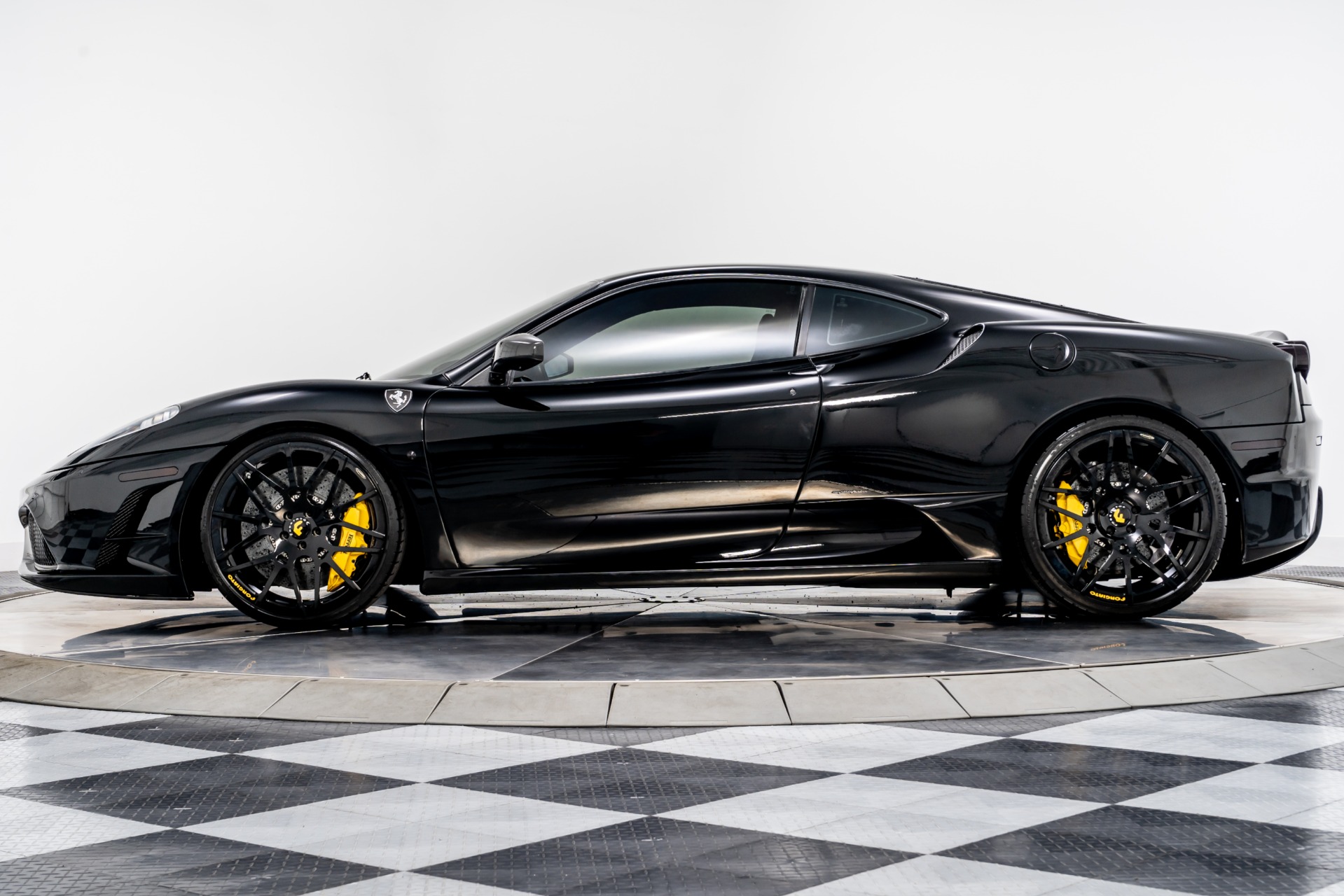 Ferrari F430 Black Rims