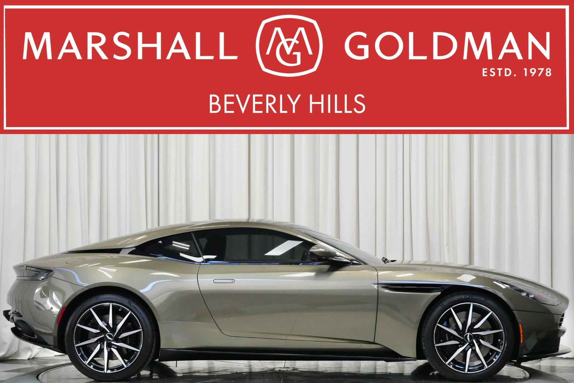 Used 2018 Aston Martin DB11 V8 -Dark Exterior Packs, Two-Tone Interior ...
