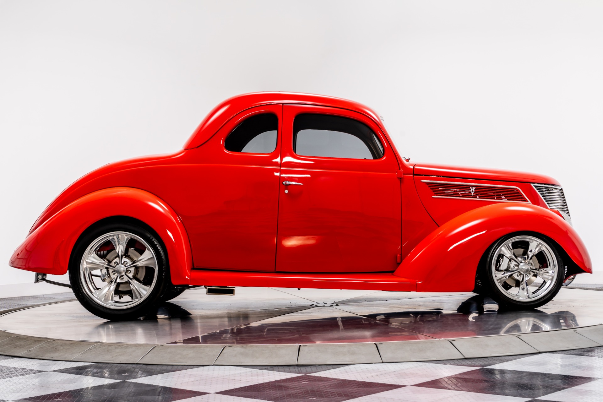 1937 Ford Coupe