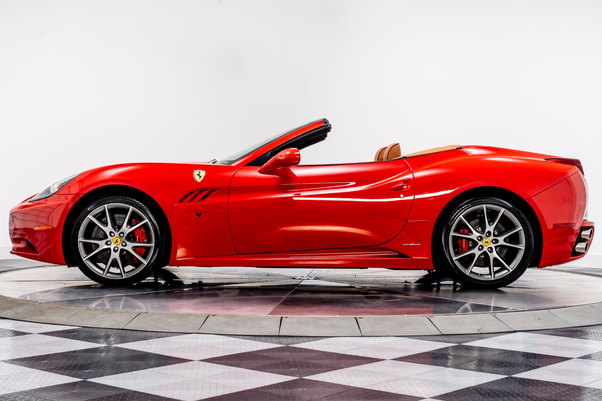 2010 Ferrari Convertible
