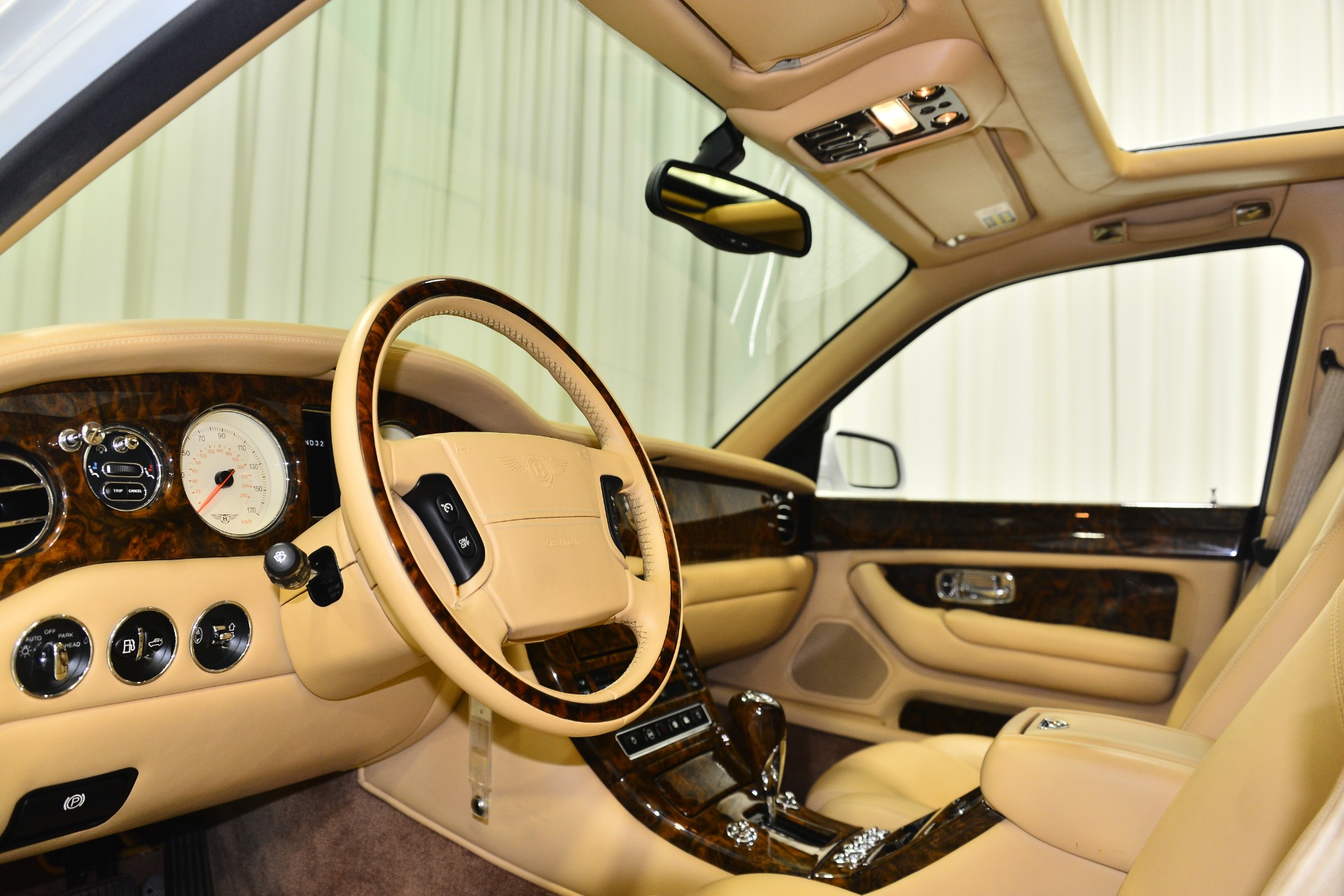 Diamond Bentley Arnage Interior