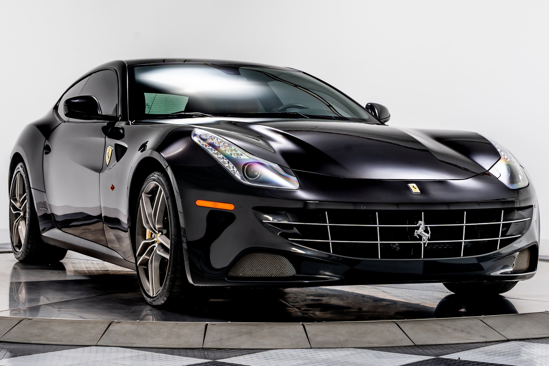Ferrari Ff Matte Black