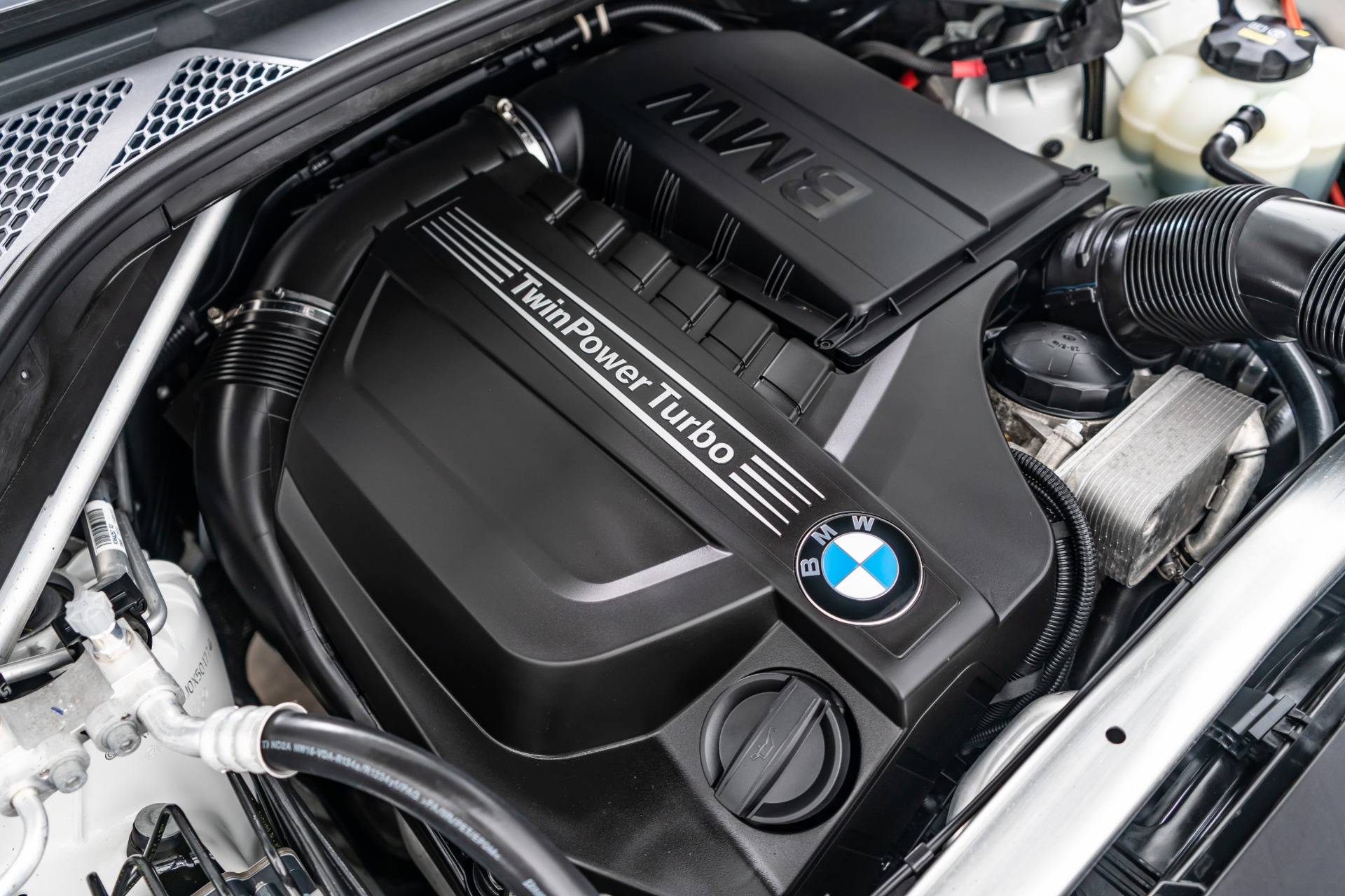 Bmw X6 Engine