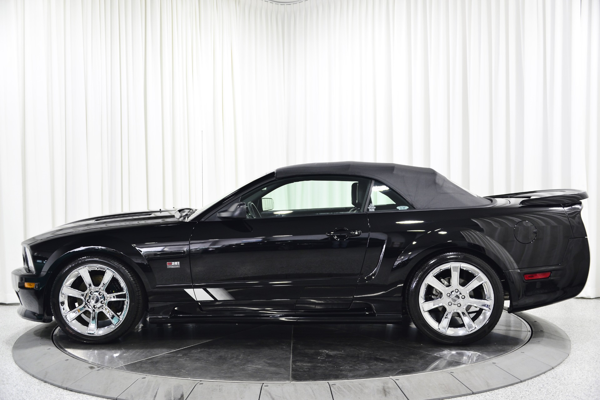 2005 Ford Mustang Convertible